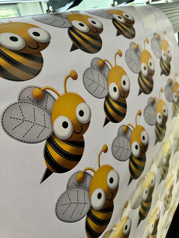 News - How to choose cut vinyl sticker faster cutting plotter?